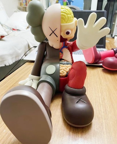 Kaws Companion Figure Semi anatomical Lying Sitting Deco Art Gift 11 ...