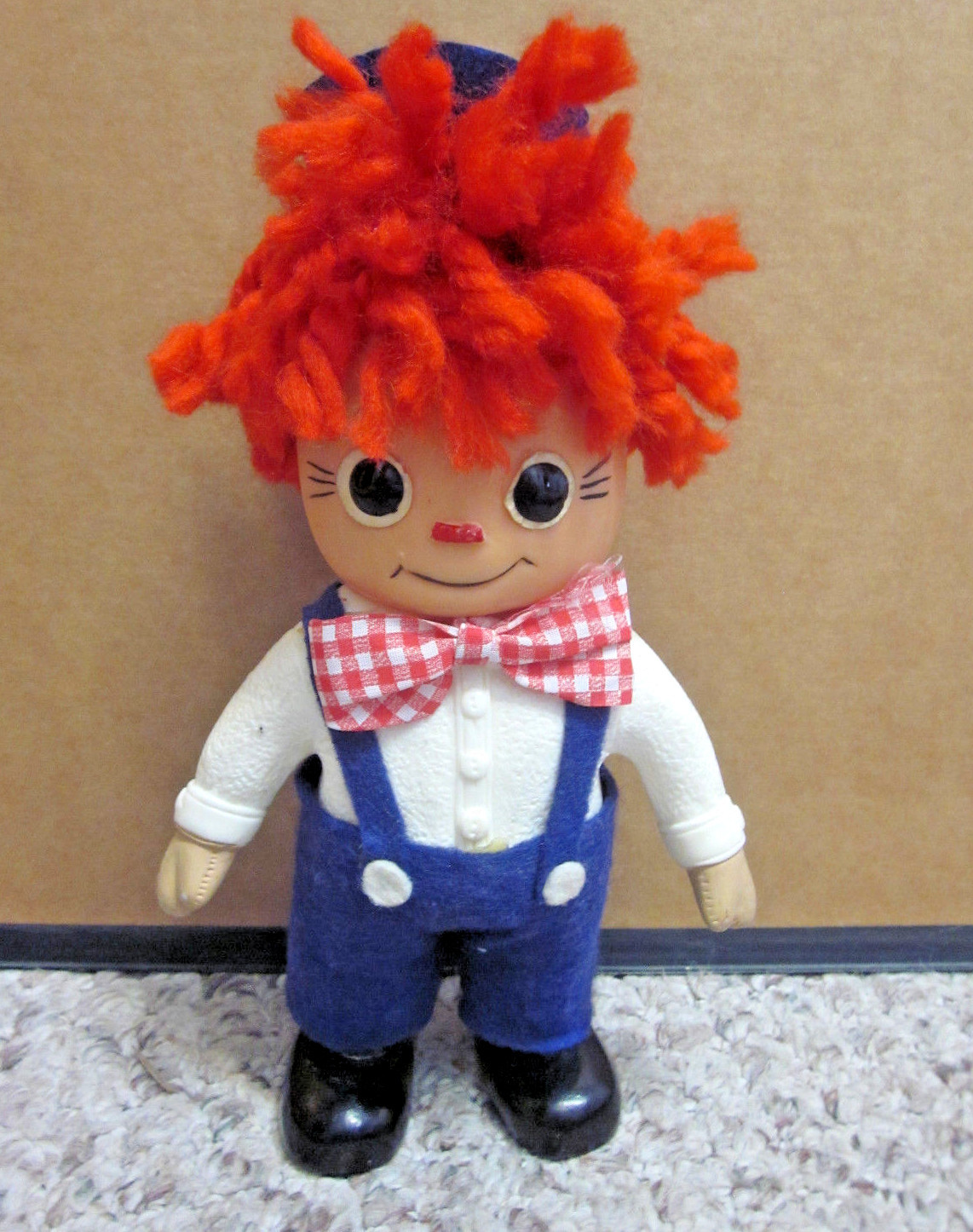 RAGGEDY ANDY figure w/ bow-tie 1974 vtg Clown piggy bank Royalty Toys ...