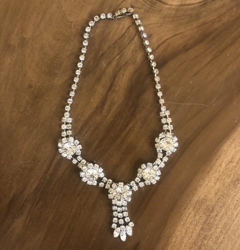 VINTAGE BEAUTIFUL CLEAR RHINESTONE NECKLACE 1950s 1960s SILVER TONE ...