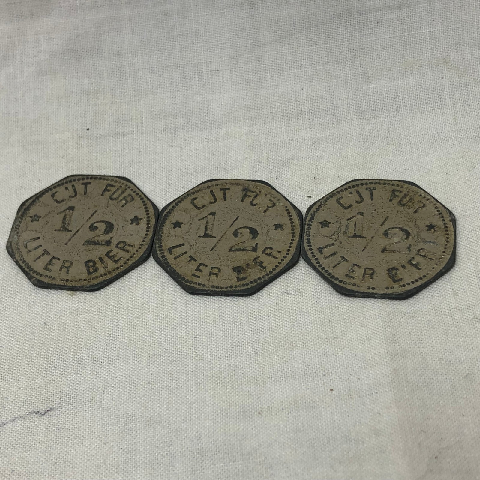 3 Vintage Tokens 1/2 Litter Beer | eBay