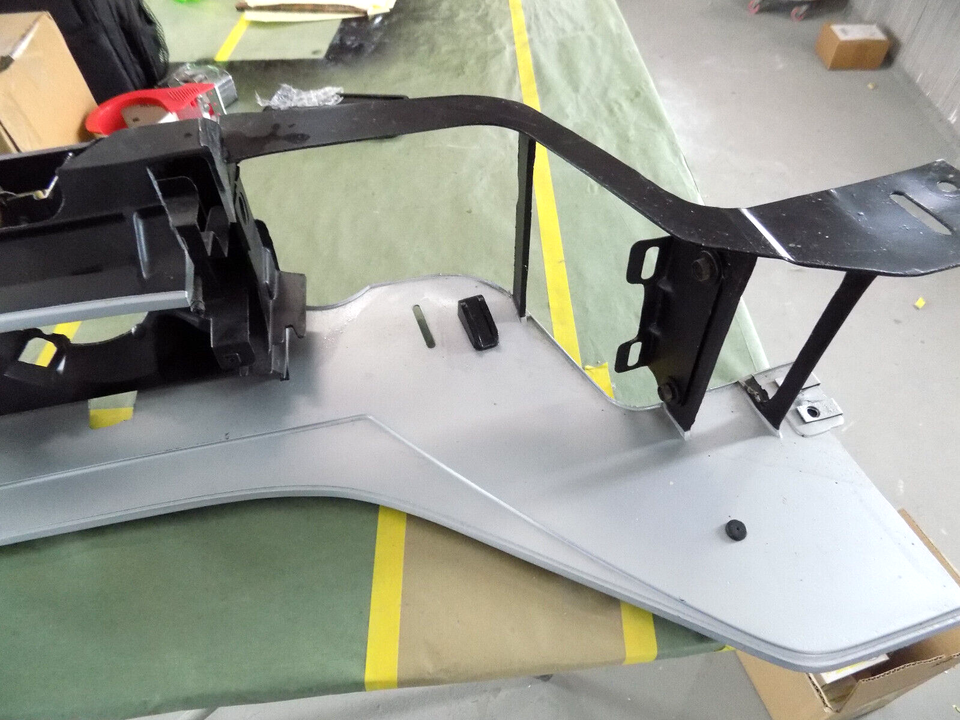 70-71 Cyclone Spoiler / Montego MX excellent used right side grille. | eBay