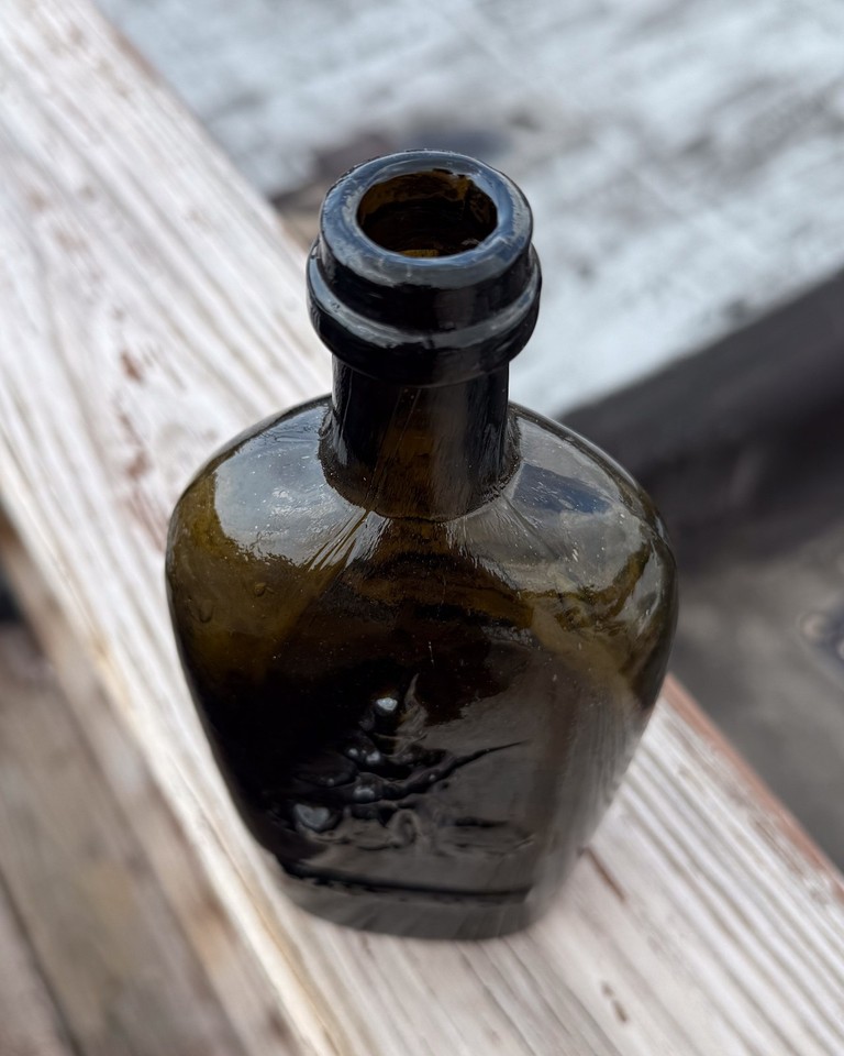 Green Chapman Soldier Dancer Historical Flask GXIII-11 Baltimore | eBay