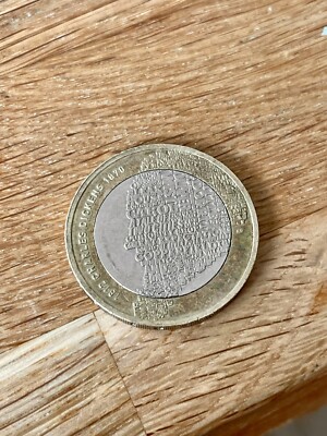 Charles Dickens 2 Pound Coin Letters Upside Down Circulated | eBay UK