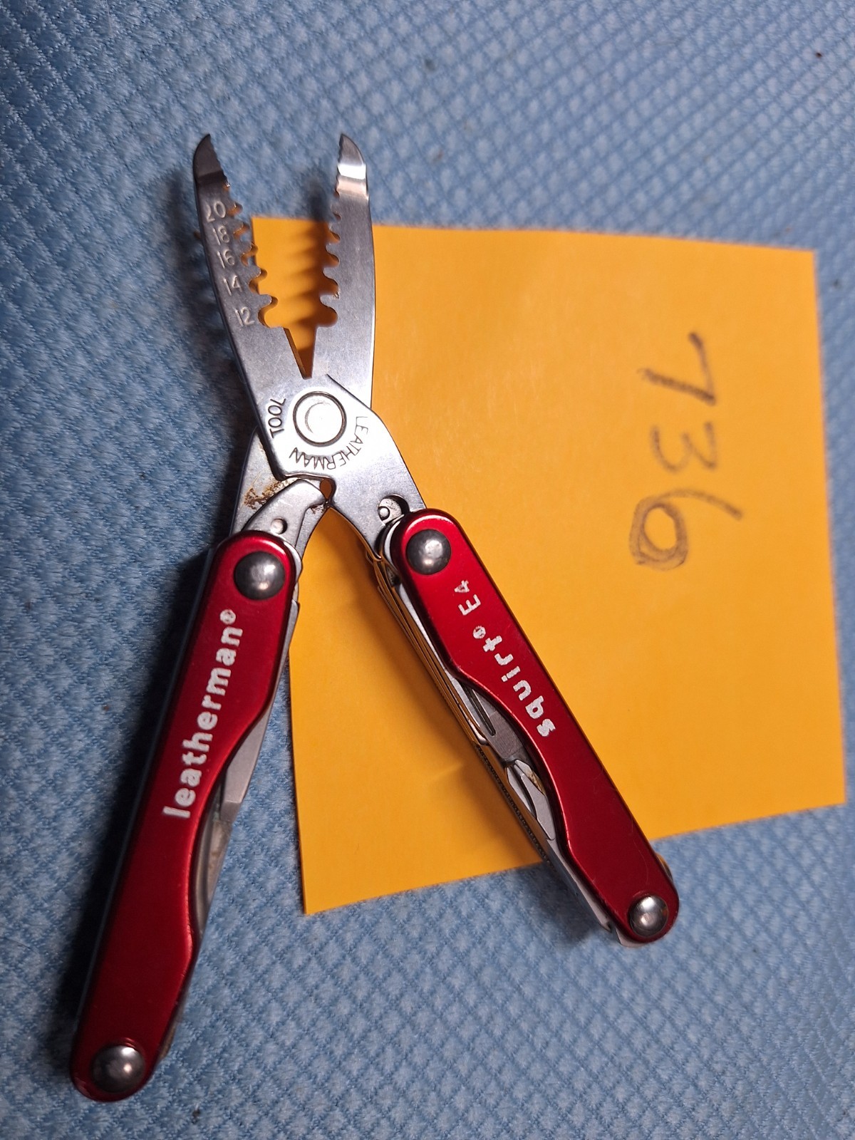 1 RED LEATHERMAN E4 Multi Tool Knife LOGO Lot 736 | eBay