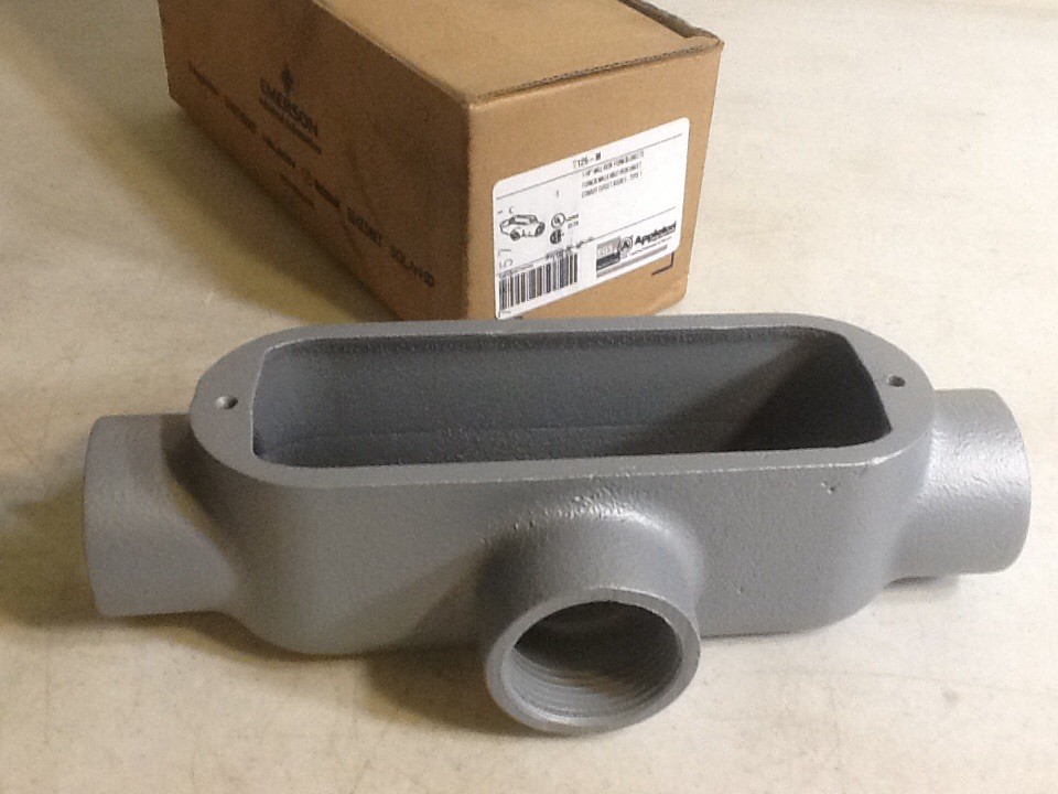 APPLETON T125-M Conduit Tee 1-1/4" Mall Iron Form 35 Unilets Condulet ...
