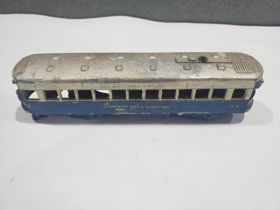 Vintage Trolley Streetcar HO Scale Model 6 3/8", Metal Double Truck PCC ...