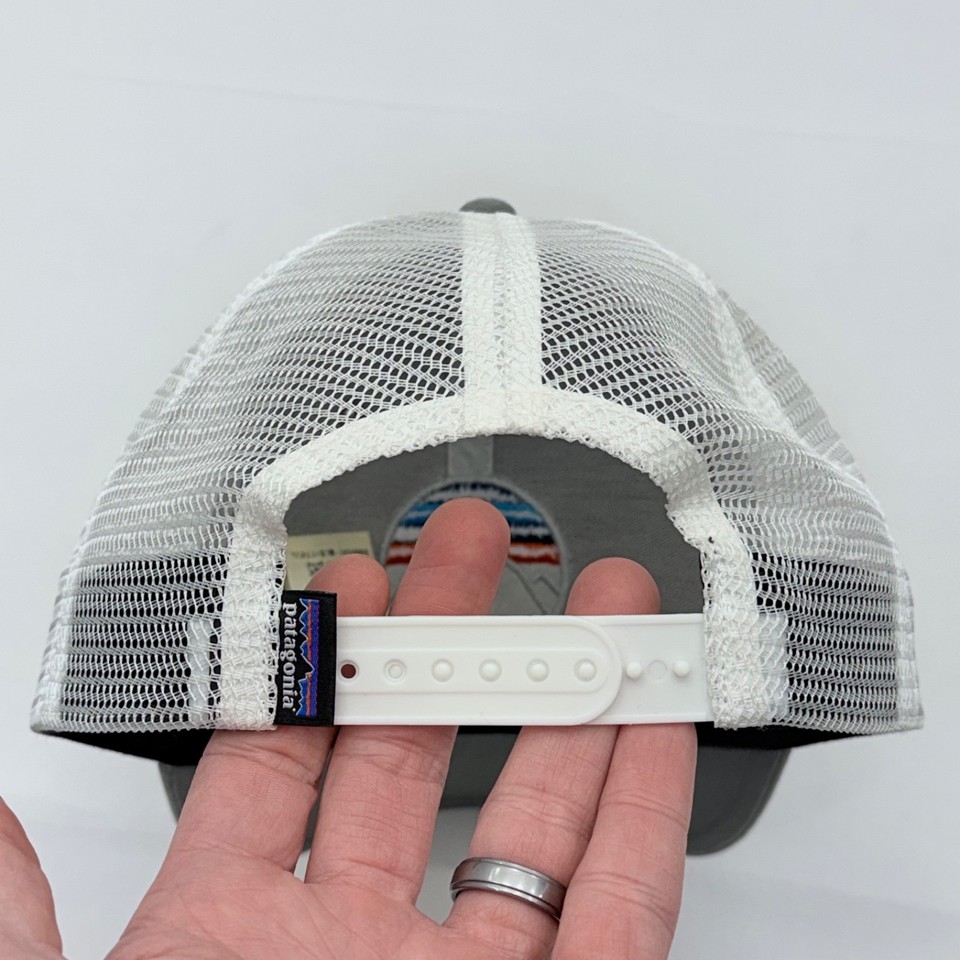 Patagonia Fitz Roy Icon Snapback Trucker Hat Cap Mesh Back Gray White ...