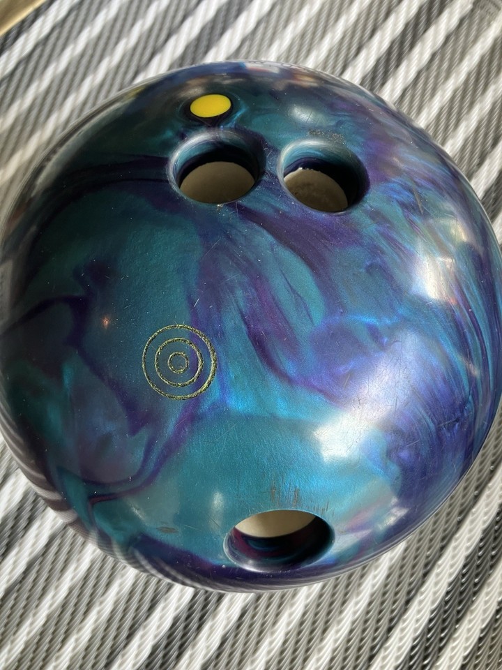 Ebonite Cyclone Bowling Ball 14 Lb | eBay