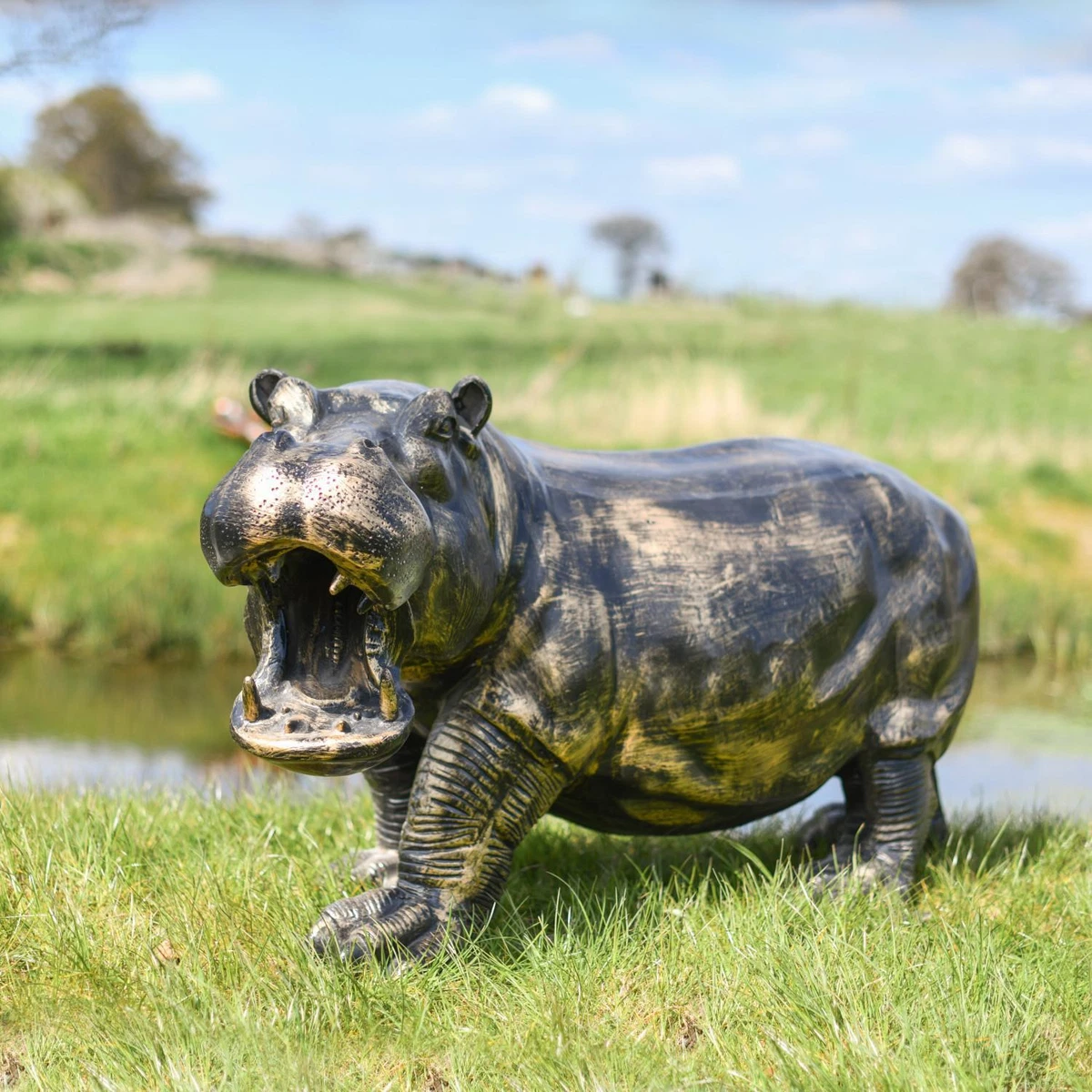 Hippo Garden Ornament | Fasci Garden