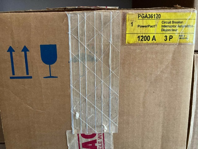 Square D PG 3 Pole 1200 Amp PGA36120 Instantanious Circuit Breaker PGA ...