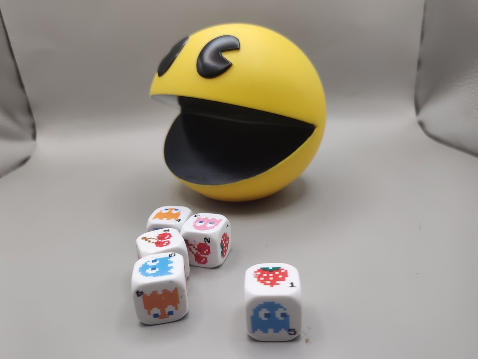 Pac-Man Yahtzee Container Plus Dice | eBay