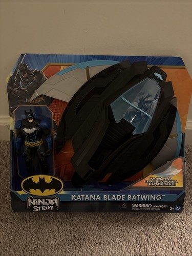 Batman NINJA STRIKE "Katana Blade Batwing" (w/ Pop Out Wings) +6 ...