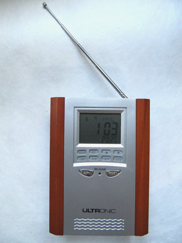 ULTRONIC MF7 Temperature Date Alarm Clock FM Radio with travel portable ...