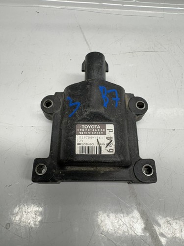 B6 LEXUS TOYOTA CAMRY IGNITION COIL 6 CYL 3VZFE ENG 90919-02207 / ...