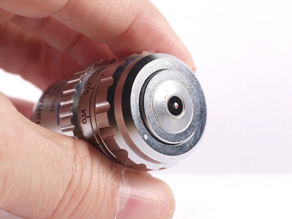 Olympus DPlanAPO 40x UV Dry w/ Correction Collar Microscope Objective ...