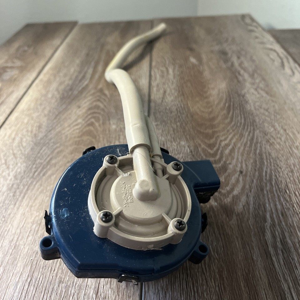 Hoover SteamVac SPINSCRUB F5914-900 F5915-900 PUMP ASSEMBLY 43582002 | eBay