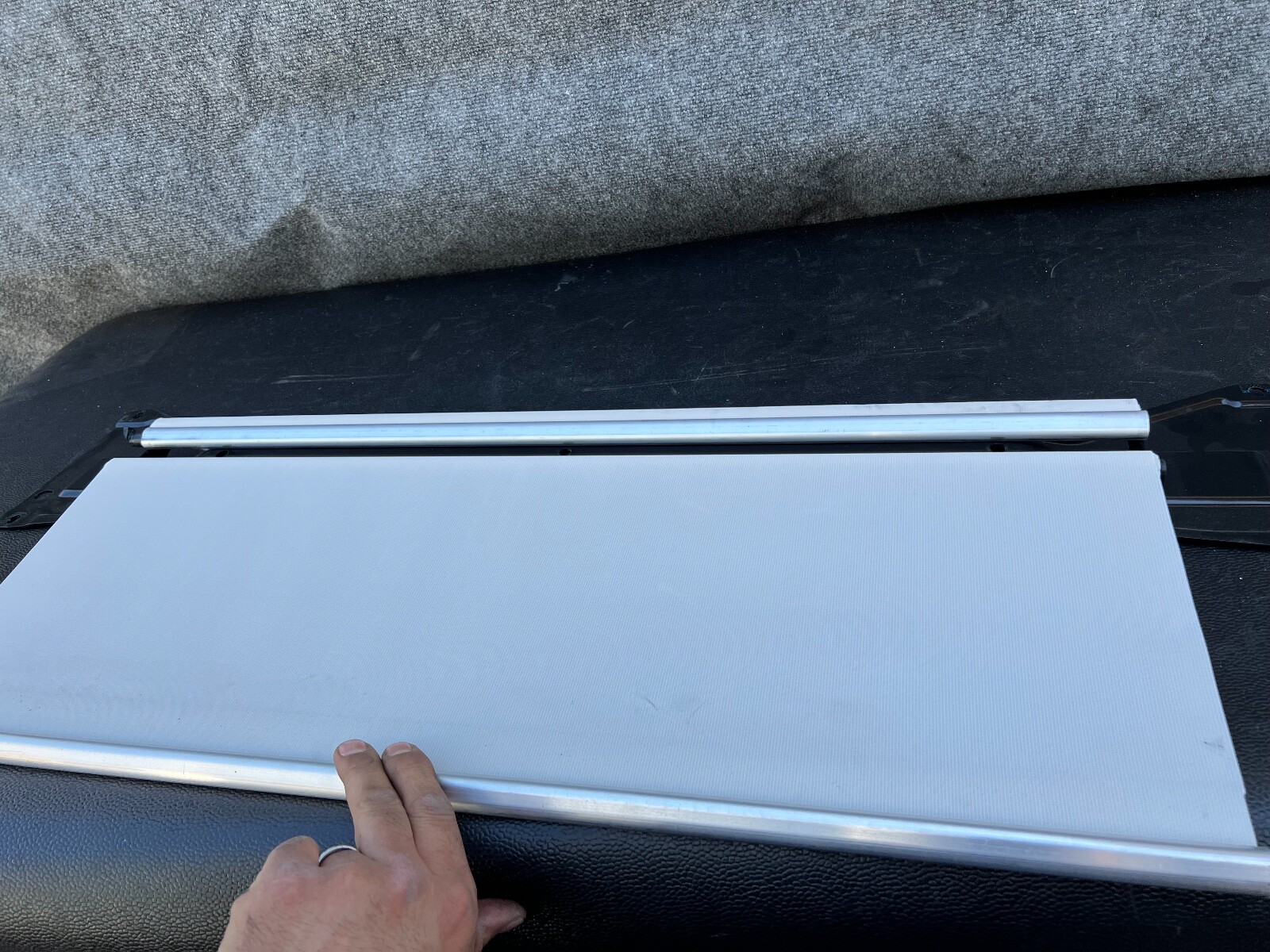 MERCEDES X166 / W166 GLE350 GLE43 REAR SUN VISOR BLIND CURTAIN COVER ...