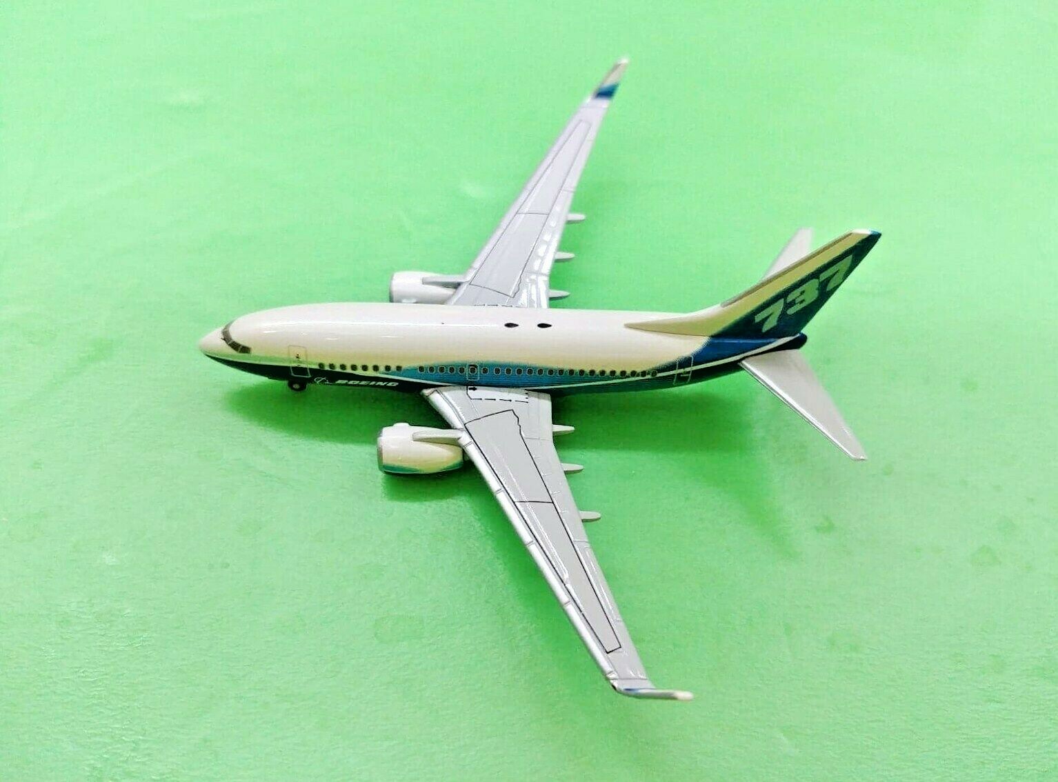 RARE Herpa Wings SAMPLE 1:500 BOEING HOUSE COLOR 737-600 DIECAST ...