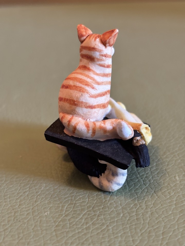 Peter Fagan/Colourbox, Cat, Home Sweet Home, Third Degree, HS127. | eBay