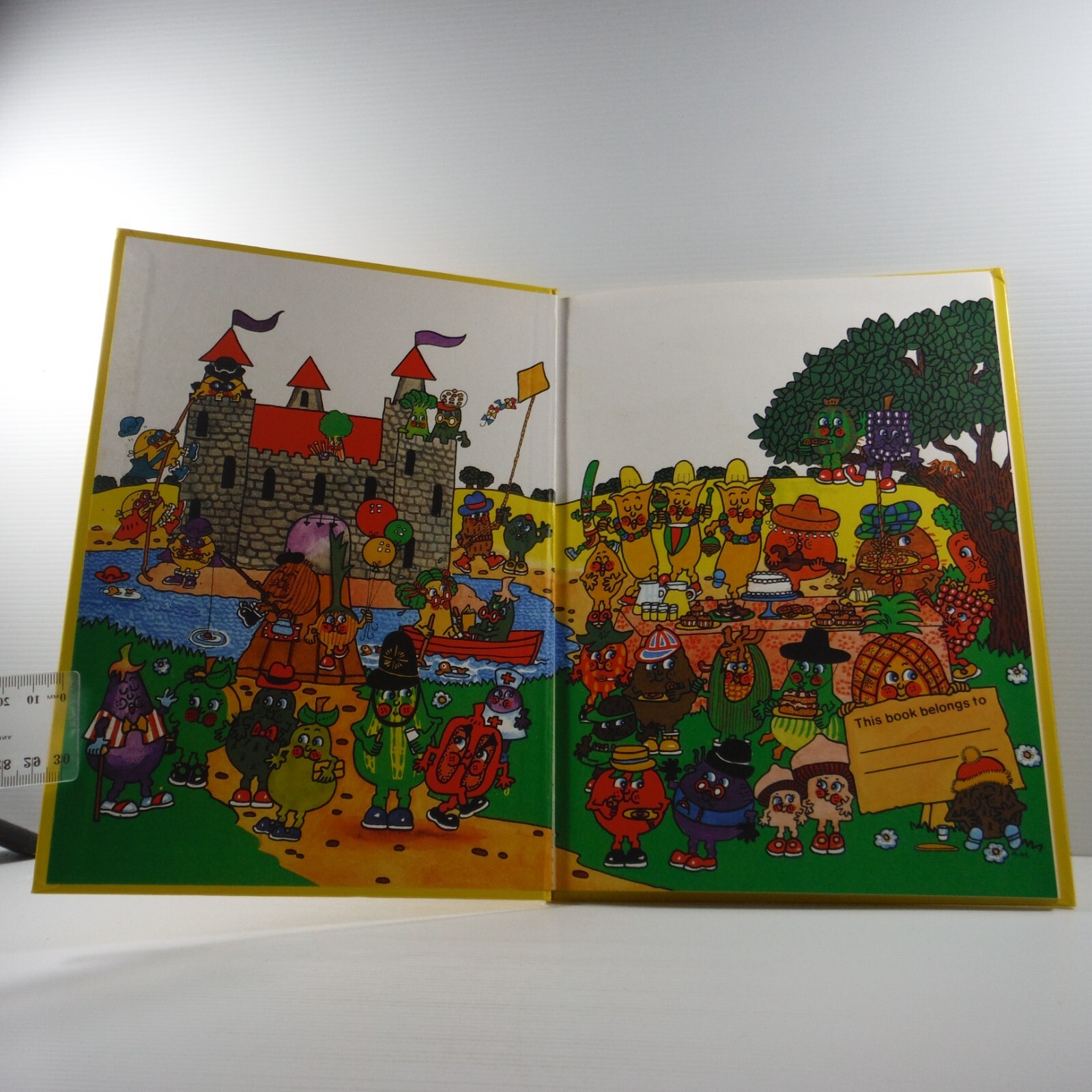 The Munch Bunch Busy Book by Giles Reed Denis Bond 1984 Vintage ...