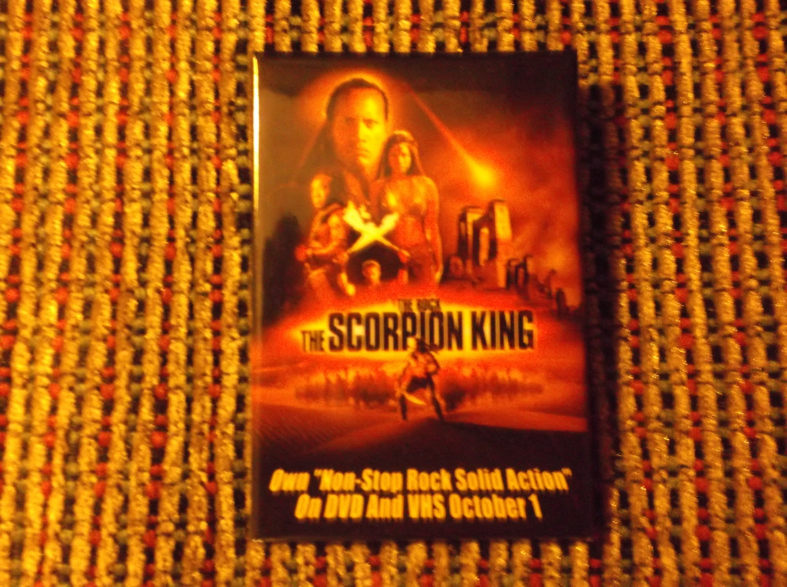 THE ROCK DWAYNE JOHNSON THE SCORPION KING MOVIE PIN DATED OCTOBER 1 ...