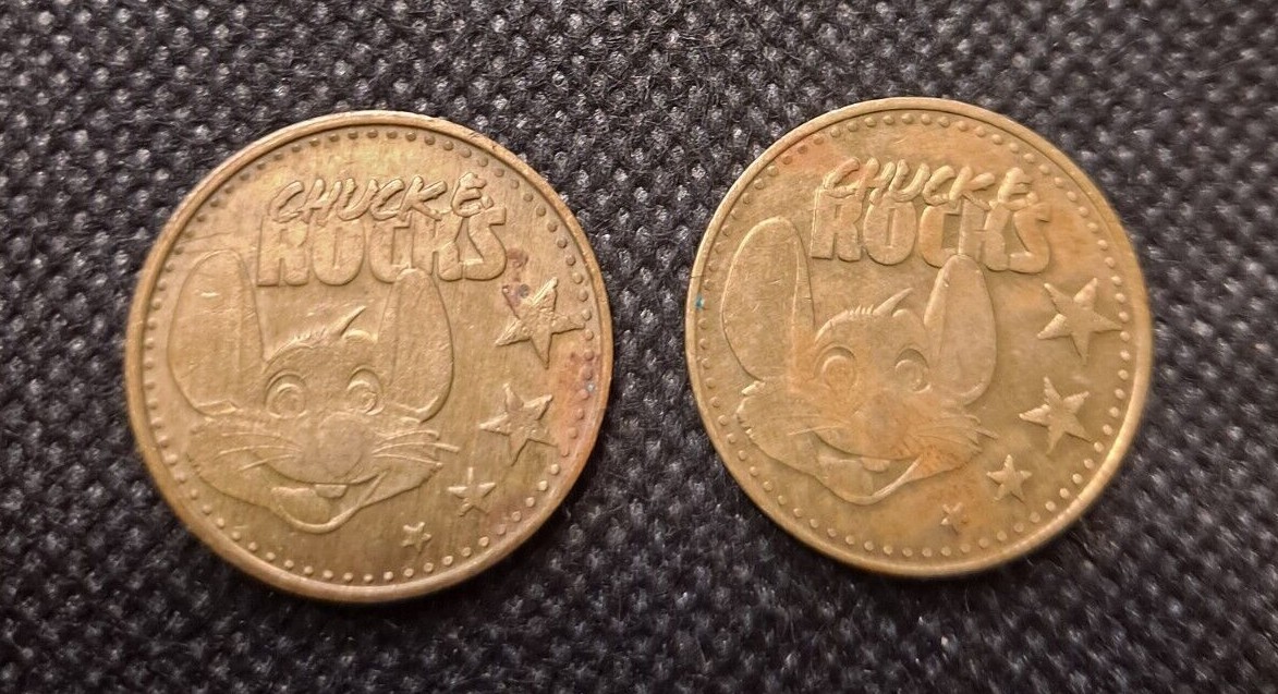 TWO 2013 CHUCK E CHEESES CHUCK E ROCKS TOKEN! e5926DXX | eBay