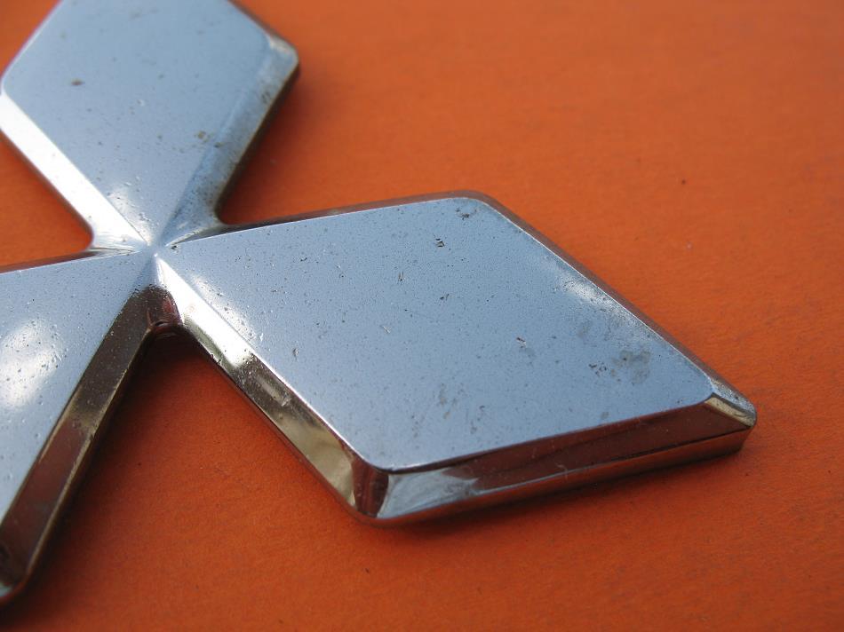 2002 2003 MITSUBISHI GALANT FRONT BUMPER EMBLEM LOGO BADGE SIGN SYMBOL ...