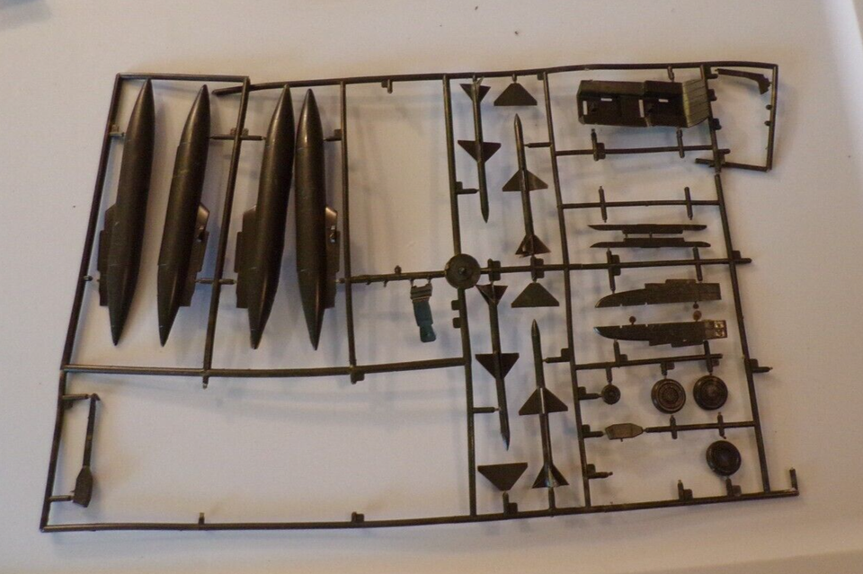 LOOK AIRCRAFT MODEL KIT [ PARTS ONLY ] NO BOX | eBay