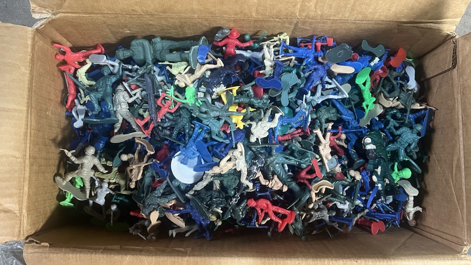 Huge Lot 300 Plastic Mini Army Men Vintage Bulk Action Figures Toy ...