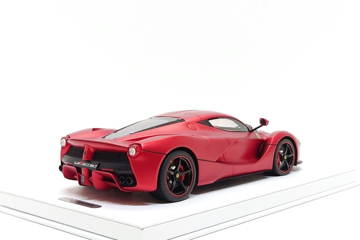 BBR Deluxe 1:18 Ferrari LaFerrari in Rosso Fuoco Opaco (#13 BBR Deluxe 1:18 Ferrari LaFerrari in Rosso Fuoco Opaco (#13