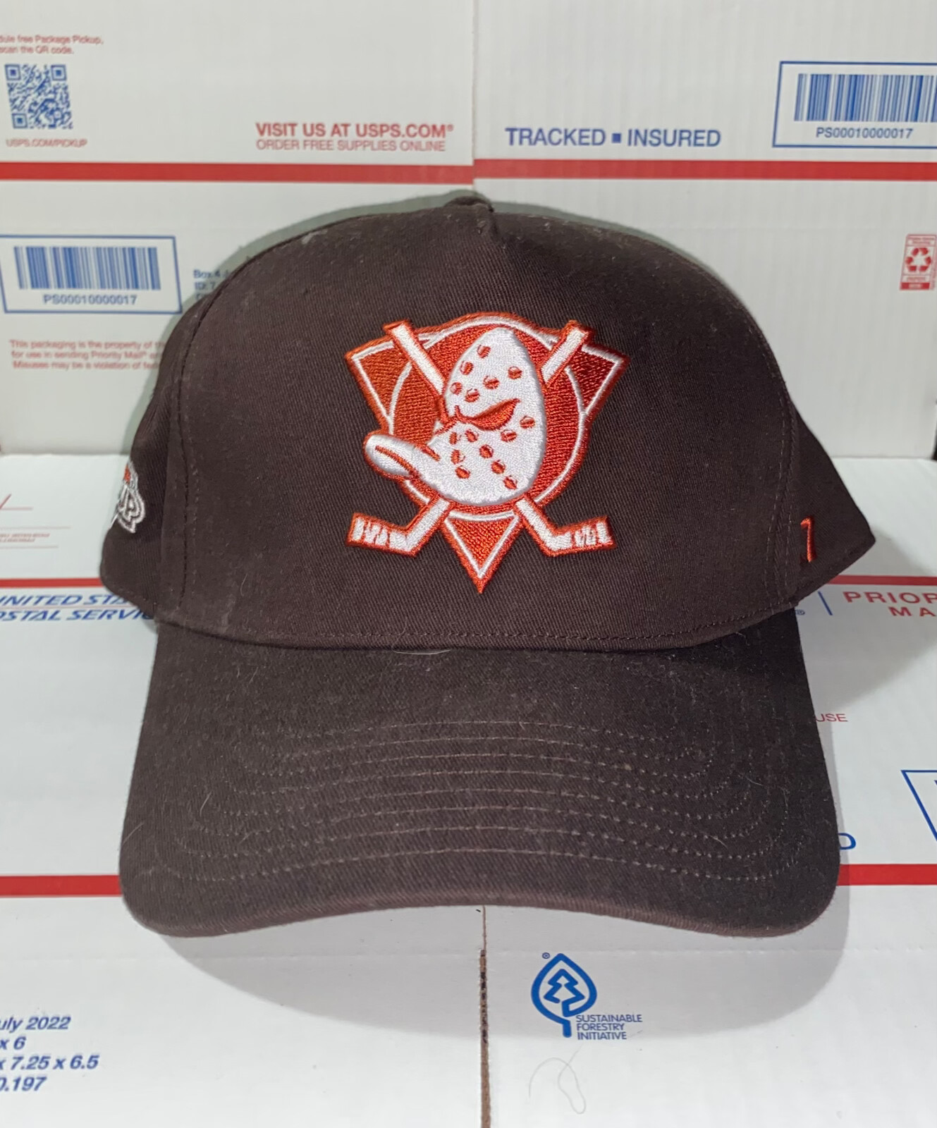 47 brand Anaheim MIGHTY Ducks NHL hockey 2007 Stanley… - Gem