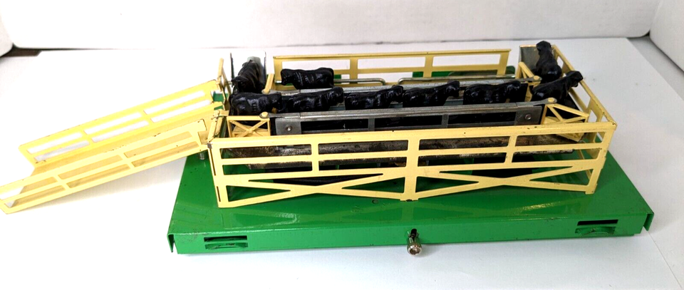 Lionel Postwar Operating Cattle Car & Corral Set No. 3656 O Gauge ...