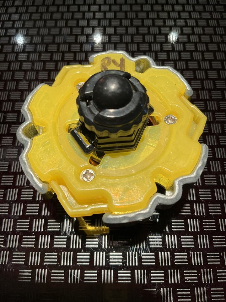 Vari Ares 145WB Beyblade HASBRO METAL FURY yellow silver | eBay