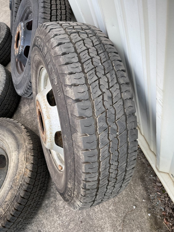 DODGE RAM 3500 8X6.5 8X165.1 DUALLY DRW WHEELS RIMS TIRES (6) SET OEM ...