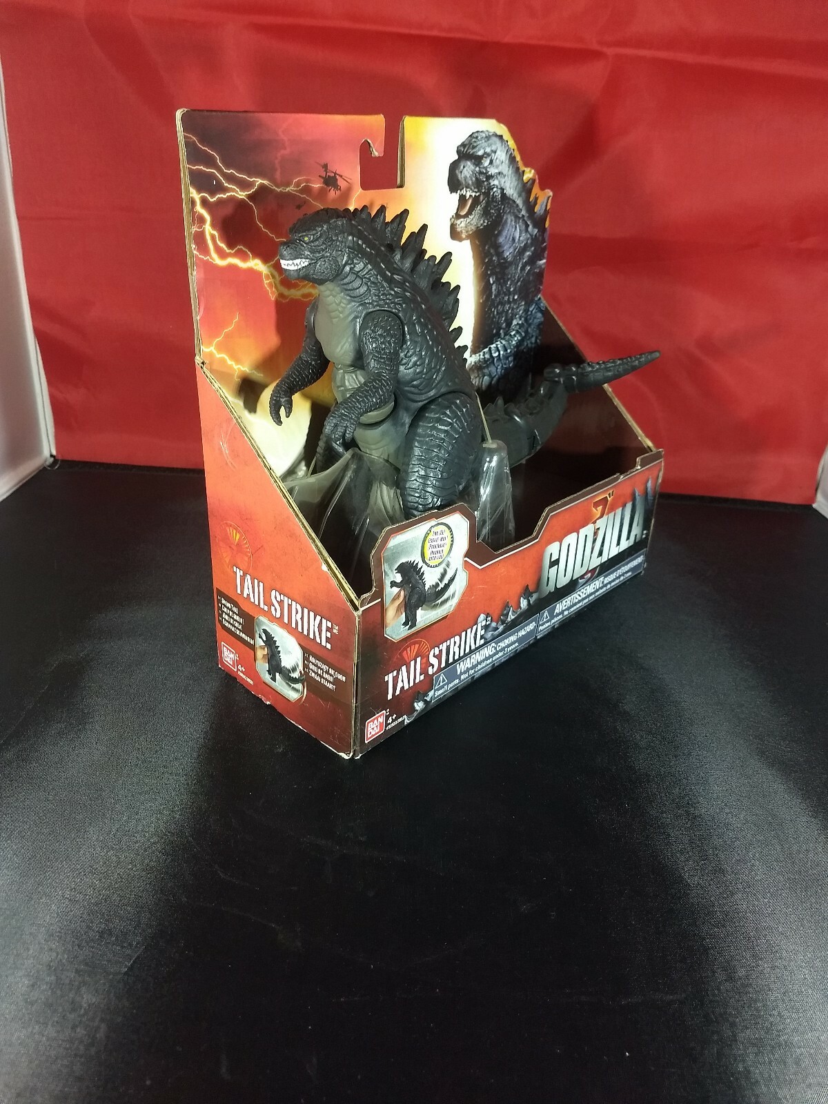 Godzilla 2014 US three pack Bandai Neca TAIL STRIKE, SMASH STRIKE, 12 ...