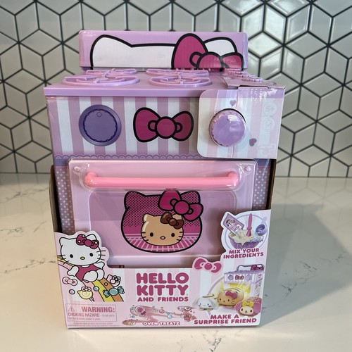 Hello Kitty & Friends Cookeez Makery Oven Playset – Bake Your Own Plush ...