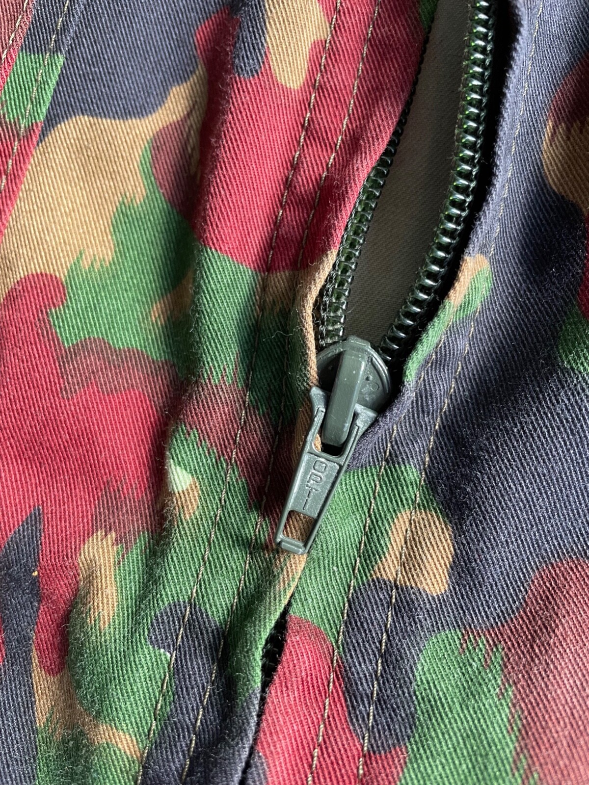 Swiss Military Vintage 90s Camo Men's Army Camo Full … - Gem