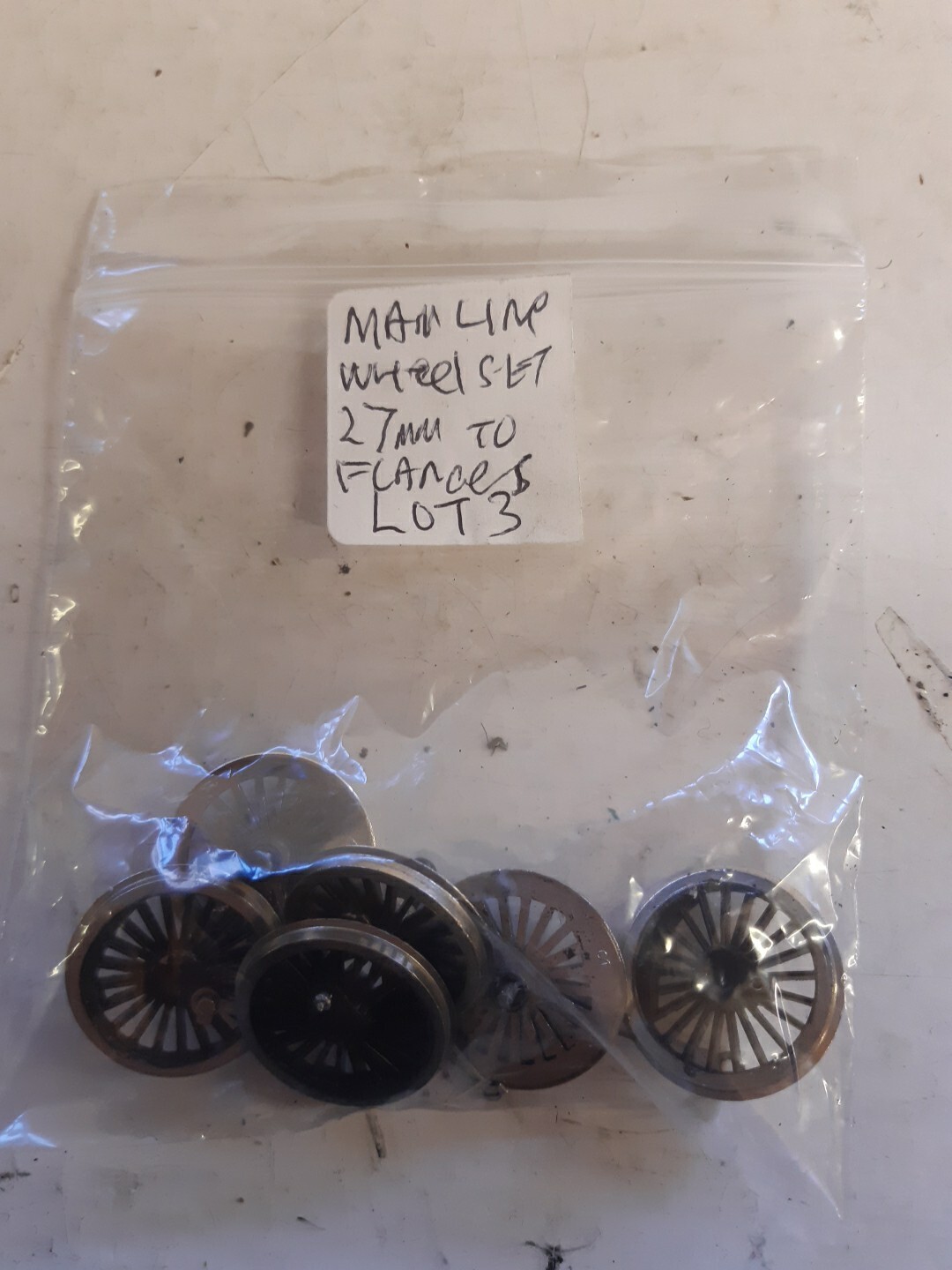 MAINLINE 25mm,FLANGES, WHEEL SET & SOME VALE GEAR. LOT 4. FOR SPARES | eBay