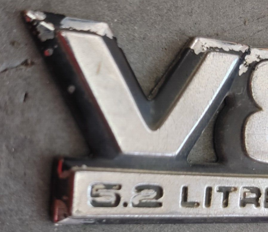 JEEP GRAND CHEROKEE 5.2 LITRE MPI CIRCA '95 EMBLEM 55295440 {4704} | eBay