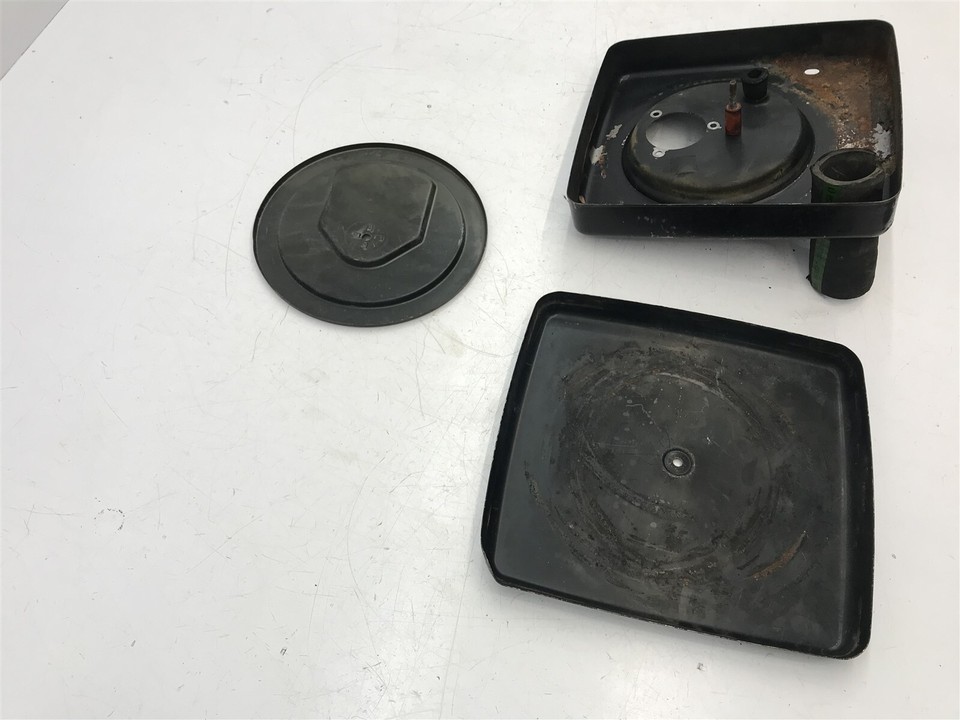 JOHN DEERE AIR CLEANER HOUSING 316 318 420 ONAN HE140-1885 | eBay