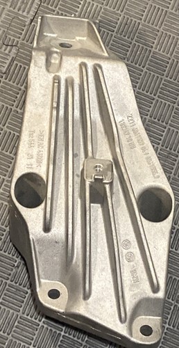 22116861559 Support Bracket Motor Holder Left BMW X3 G01 30dX X4 G02 M ...