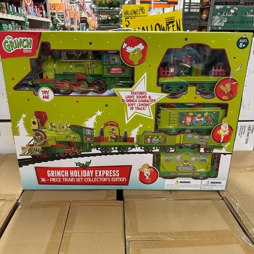 The Grinch Holiday Express Train 36 piece Collectors Edition | eBay