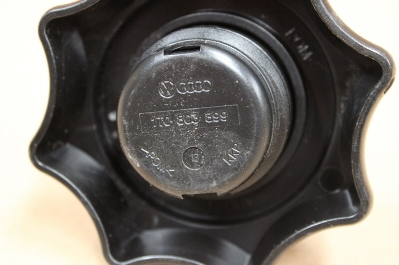 Original VW Spare Wheel Mounting Bolt Spare Wheel Mounting 1T0803899 ...