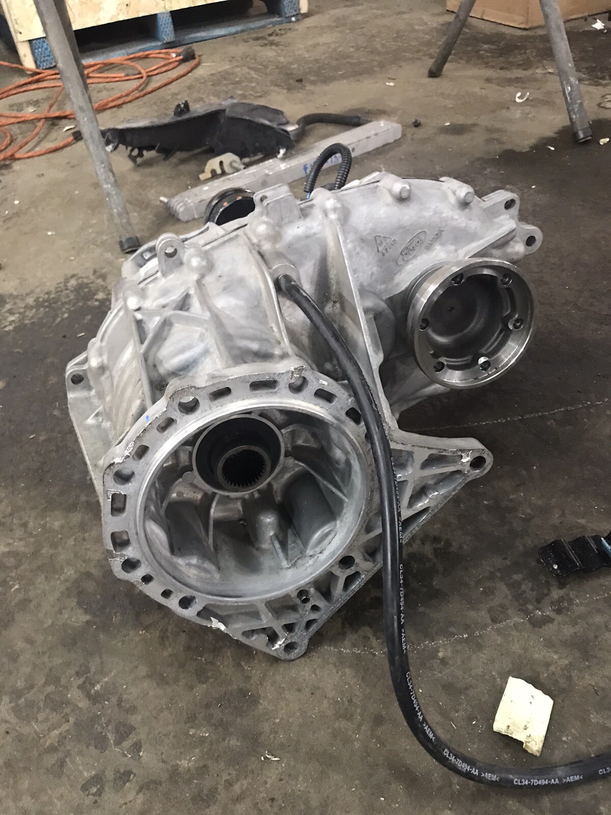 FORD F-150 2018-2019 2.7L 3.5L Transmission Transfer Case GL34-7A195-BF ...