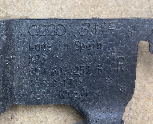 2016-2018 AUDI Q3 Quattro Bumper Trim Insert Right 8U0807252B OEM | eBay