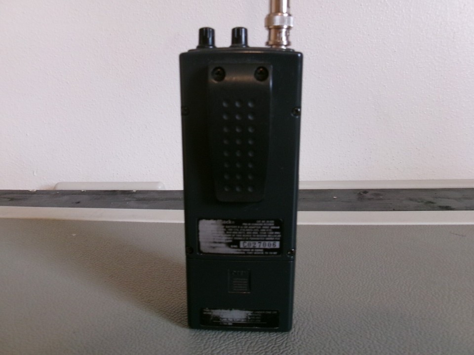 Radio Shack PRO-96 500 CH. Analog/Digital Police/Fire/EMS Scanner-P25 ...