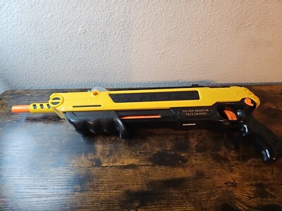Bug-A-Salt Black Yellow Original Salt Gun Kills Flying Insects Bugs Bug ...