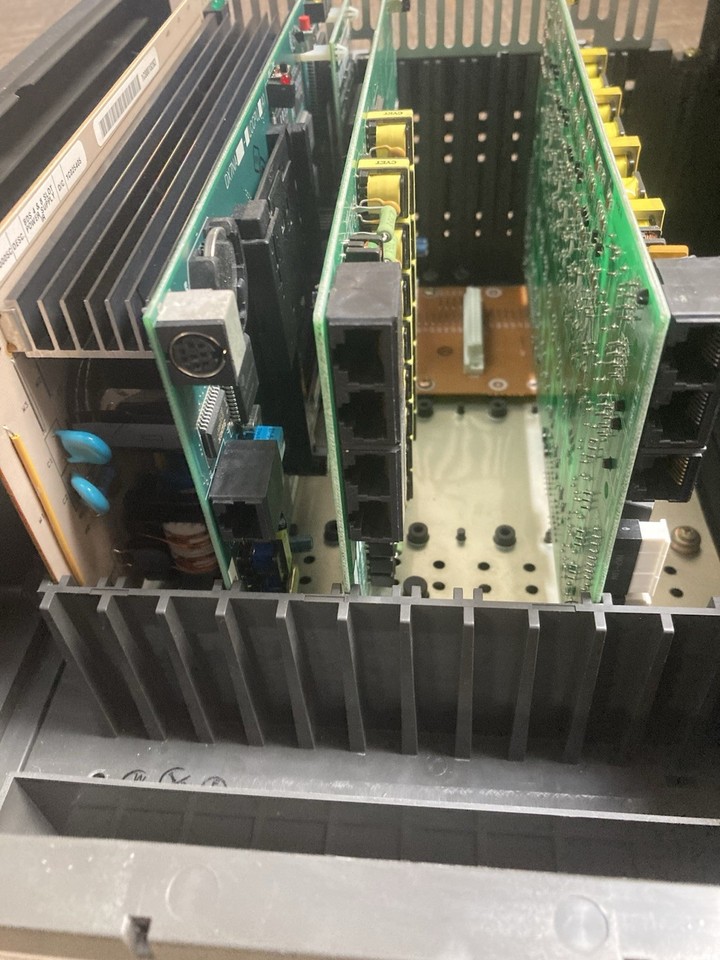 NEC DS2000 Telephone System Base Cabinet DX7NA-48 w/ PSU & extension ...