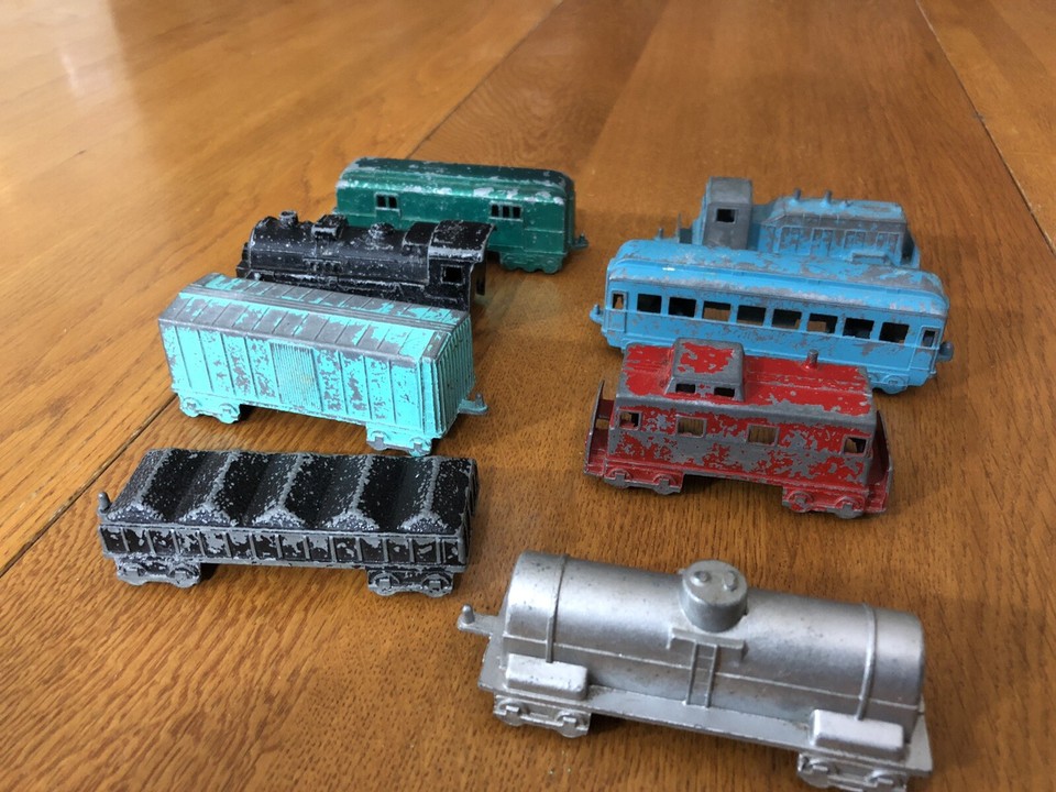 VINTAGE LOT OF 8 MIDGETOY METAL TRAIN CARS ROCKFORD IL USA MADE TOYS | eBay