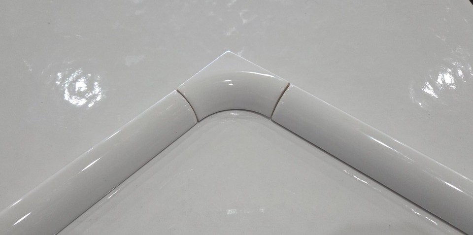 Glossy White Quarter Round Tile, Beak, and AU Trim | eBay